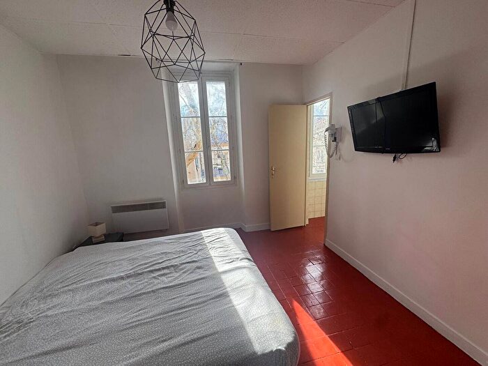 Appartement à louer - Centre Ville, Carpentras - 2 pièces - 1 chambre