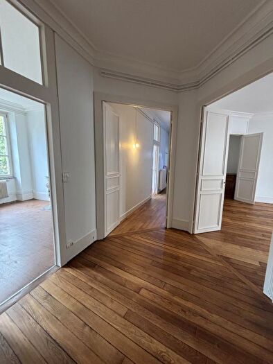 Nancy, Ville vieille, Léopold : Appartement 5 pièces à louer