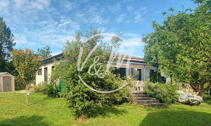 Maison 5 pièces à Saumos, à vendre