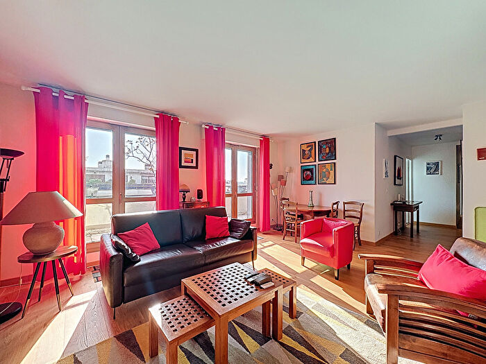 Appartement à vendre - Suresnes, République - 3 pièces - 2 chambres