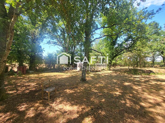 Maison 4 pièces à Chambon, à vendre