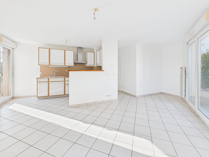 Appartement à vendre - Corbeil-Essonnes - 2 pièces - 1 chambre