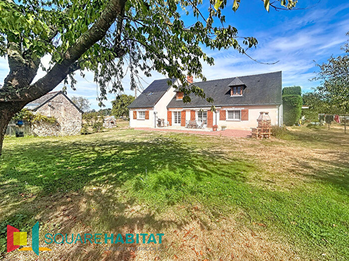 Maison 8 pièces à vendre à Jarzé