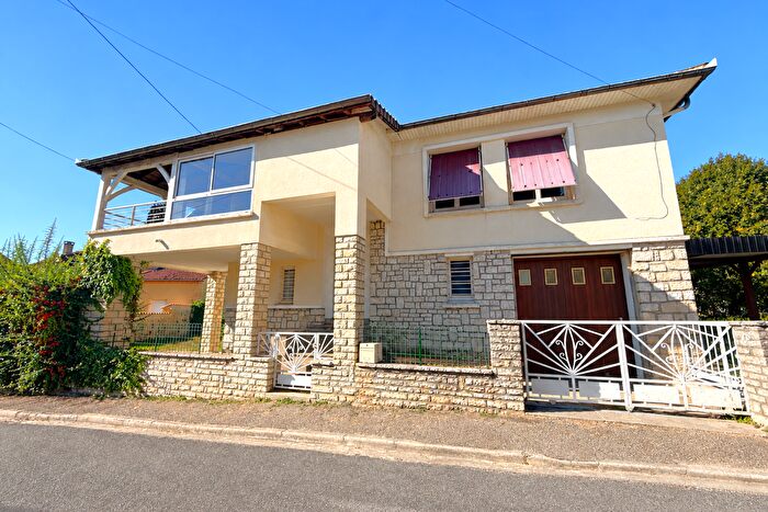 Maison 5 pièces à Gourdon, à vendre
