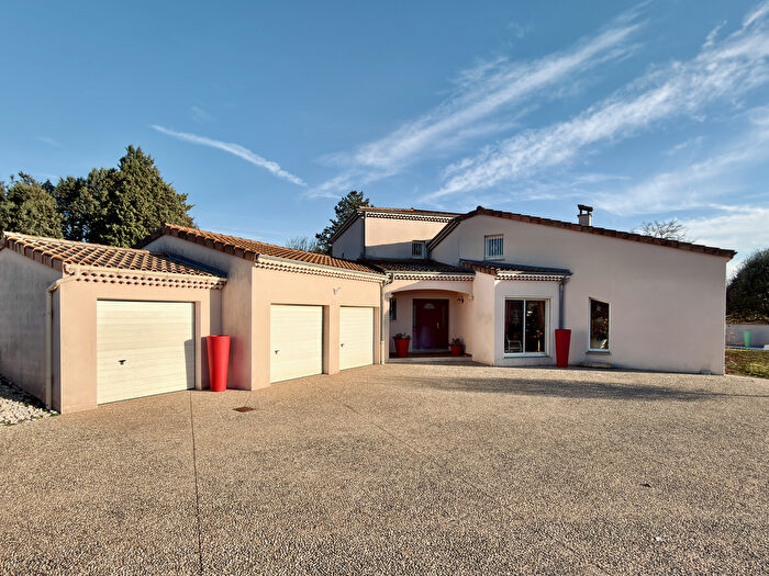 Maison à vendre - Tain-lHermitage - 8 pièces - 5 chambres