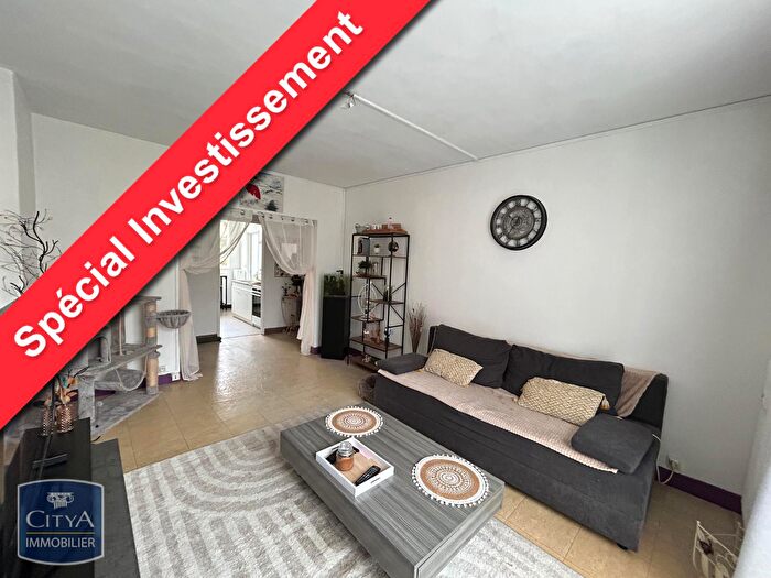 Appartement à vendre - Beauvais, Centre-ville - 3 pièces - 1 chambre