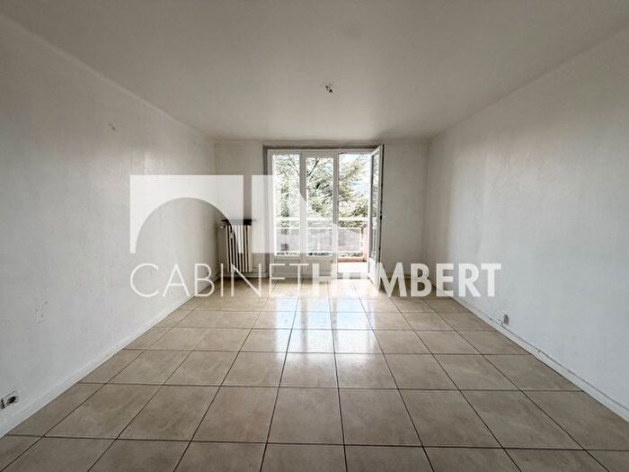 Appartement à vendre - Saint-Étienne, Saint-Roch, Vivaraize, Valbenoite, Centre Deux - 3 pièces - 2 chambres