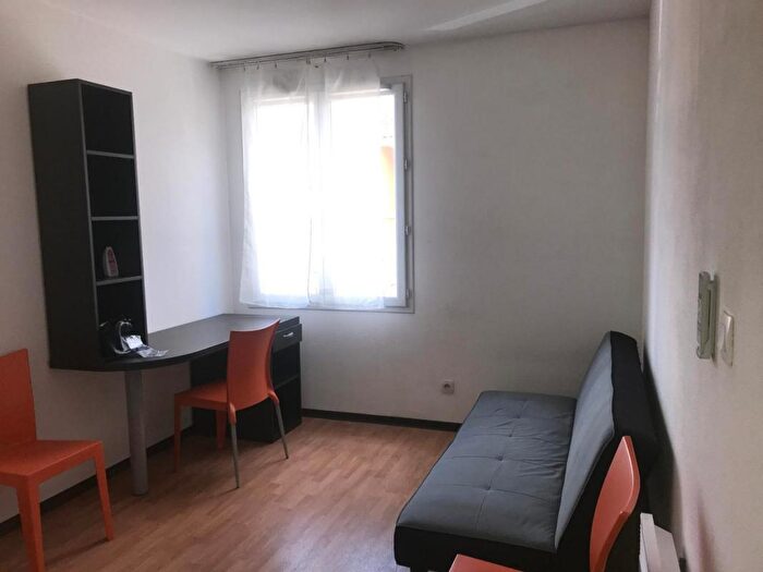 Aix-en-Provence, Puyricard, Célony : Appartement 1 pièce à louer
