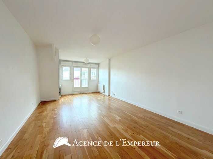 Appartement à vendre - Rueil-Malmaison, Coeur de Ville - 3 pièces - 2 chambres
