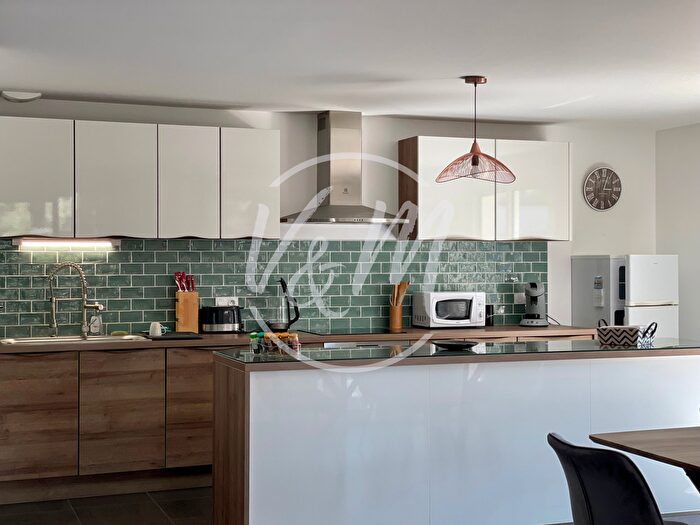 Maison à vendre - Audenge - 5 pièces - 4 chambres