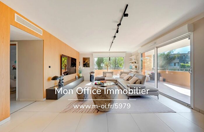 Appartement 3 pièces à Aix-en-Provence, Pont de l'Arc, à vendre