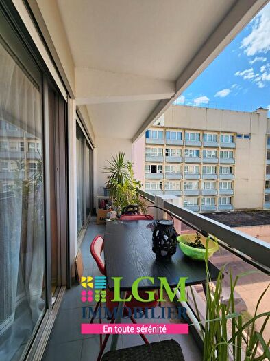 Appartement à vendre - Alès, Centre-ville - 3 pièces - 2 chambres