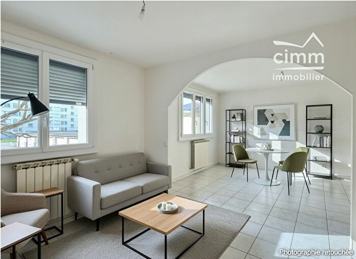 Appartement à vendre - Fontaine, Les Alpes, Les Buissonnées, Cachin - 2 pièces - 1 chambre