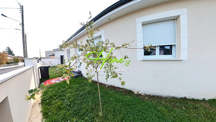 Maison à vendre - Bourges, Chancellerie, Gibjoncs, Moulon - 5 pièces - 3 chambres