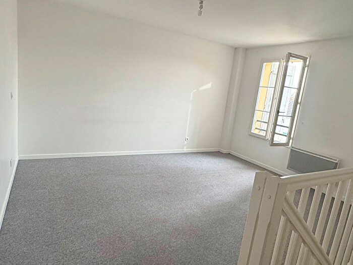 Appartement à vendre - Bruyères-sur-Oise - 2 pièces - 1 chambre