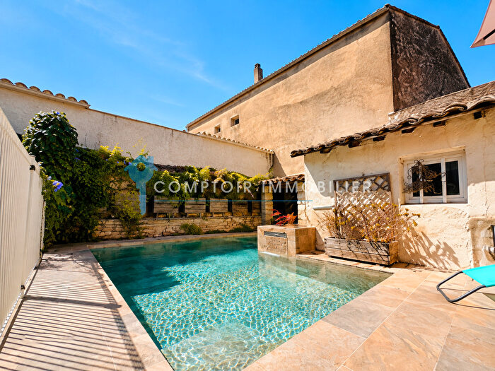 Maison 7 pièces à Vergèze, à vendre
