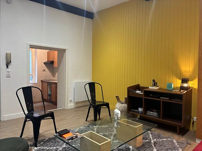 Appartement à louer - Ballainvilliers, Clermont-Ferrand - 3 pièces - 2 chambres