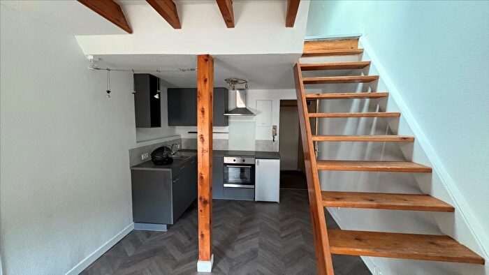Appartement 2 pièces à louer - Nancy, Poincaré, Foch, Anatole France, Croix de Bourgogne