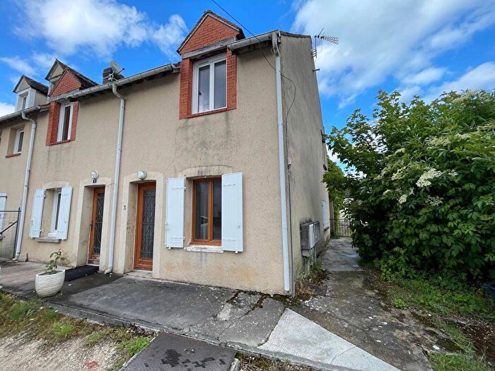 Maison 4 pièces à Montcresson, à louer