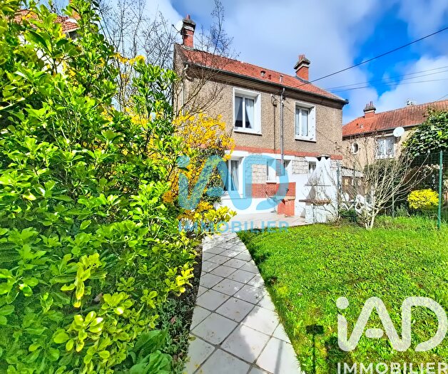 Maison à vendre - Orléans, Gare - 3 pièces - 2 chambres