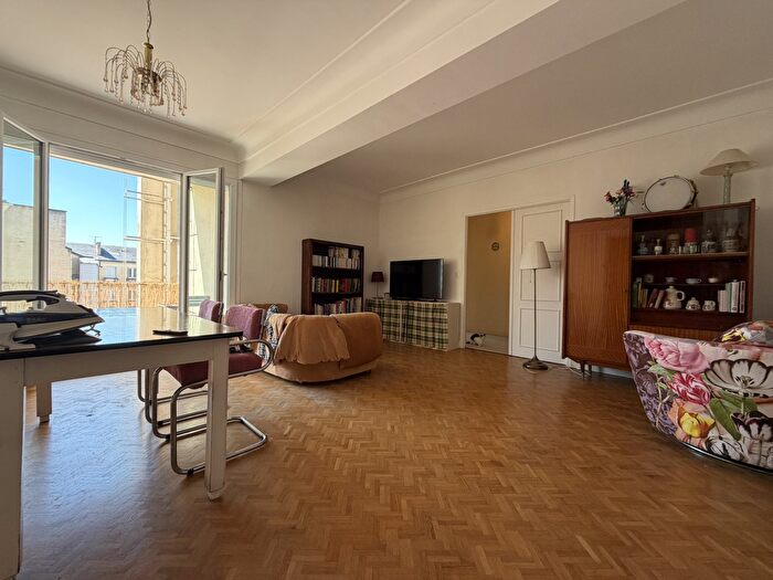 Périgueux, Centre-ville, La Gare, Saint-Martin - Appartement 3 pièces à vendre