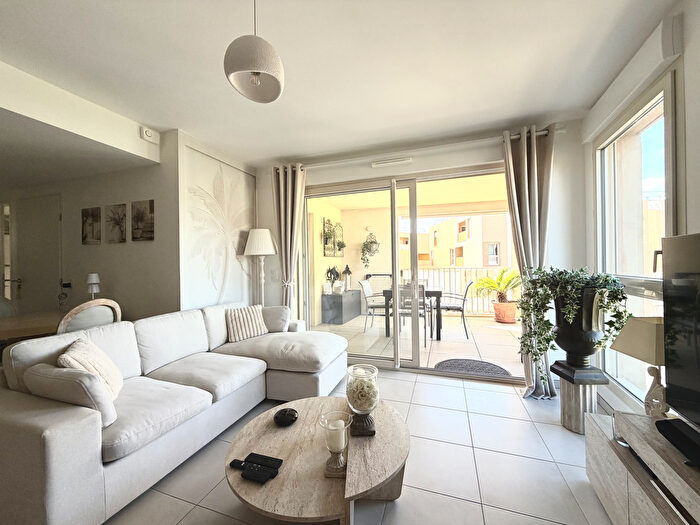 Appartement 3 pièces à vendre - Hyères, Maurels