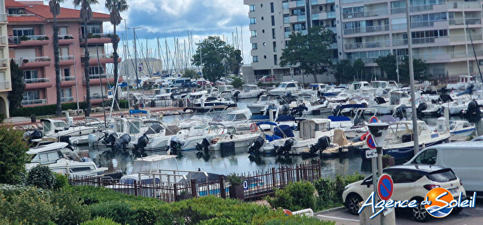 Appartement 3 pièces à Canet-en-Roussillon, Le Port nautique, Europa, à vendre