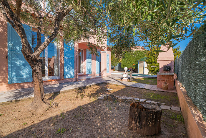 Maison à vendre - Mandelieu-la-Napoule, Minelle - 5 pièces - 3 chambres