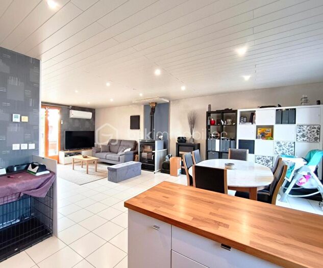 Maison à vendre - Ébersviller - 6 pièces - 4 chambres