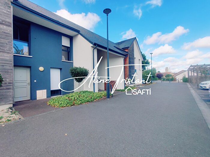 Appartement à vendre - Éterville - 4 pièces - 3 chambres