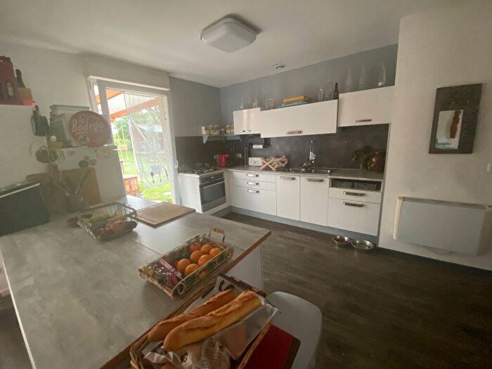 La Trétoire : Maison 4 pièces à louer