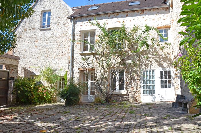 Chevreuse : Appartement 4 pièces à vendre