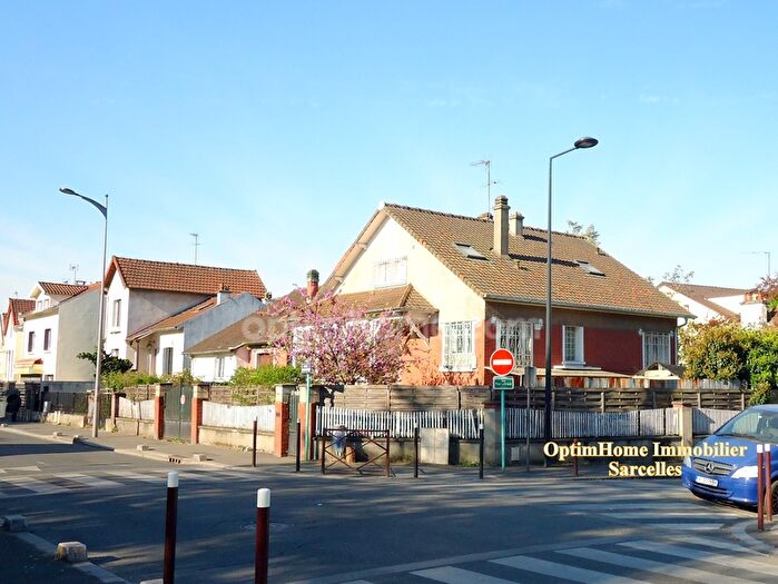 Pierrefitte-sur-Seine - Maison 10 pièces à vendre
