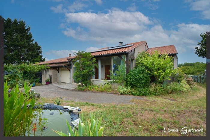 Maison 7 pièces à vendre à Vélines
