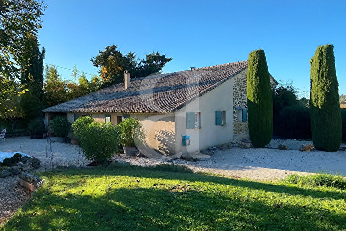 Maison à vendre - Vaison-la-Romaine - 6 pièces - 4 chambres