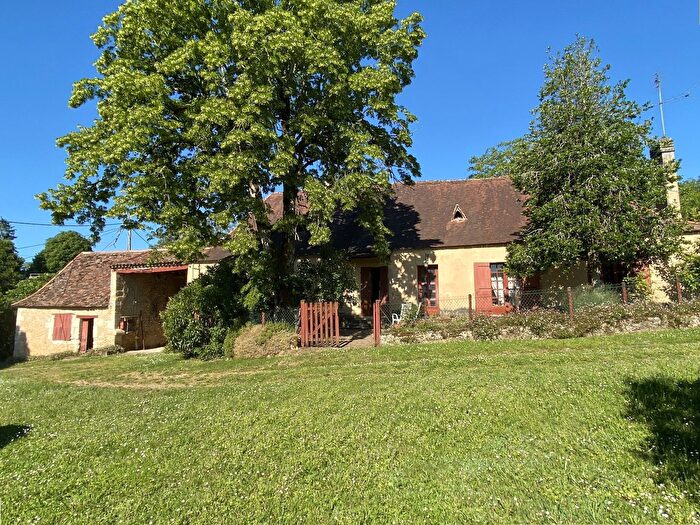 Queyssac - Maison 6 pièces à vendre