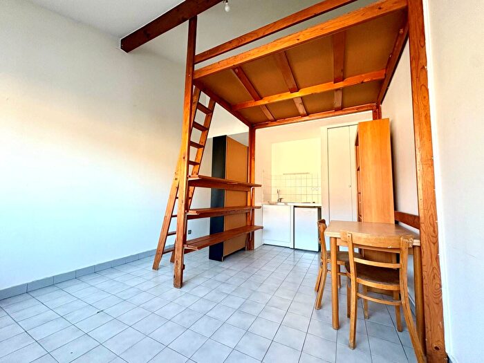 Appartement à louer - Eybens - 1 pièce