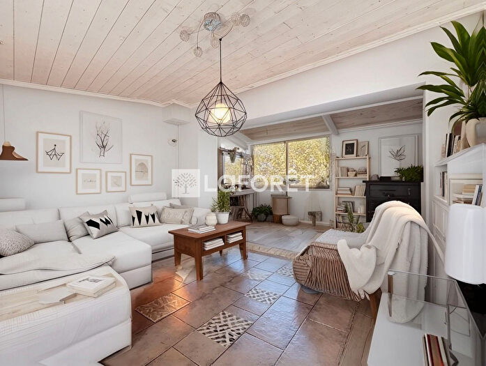 Maison à vendre - Roquevaire - 6 pièces - 5 chambres