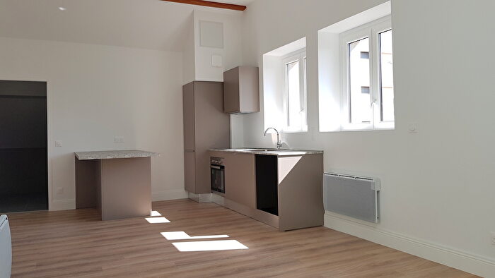 Appartement à louer - Annemasse, Centre-ville - 2 pièces - 1 chambre