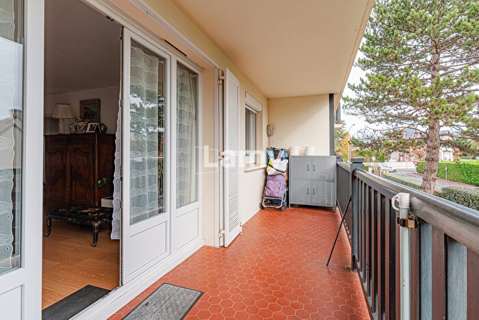 Appartement à vendre - Benerville-sur-Mer - 3 pièces - 2 chambres