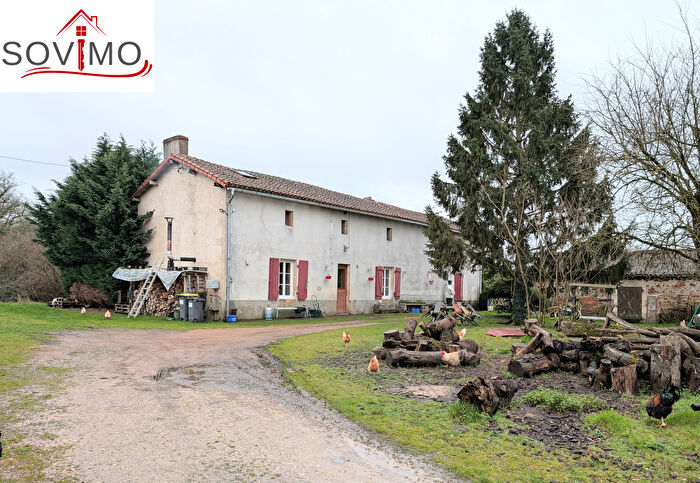 Maison à vendre - Availles-Limouzine - 5 pièces - 3 chambres