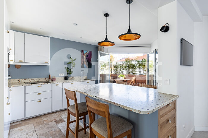 Appartement à vendre - Courbevoie, Bécon - 3 pièces - 2 chambres