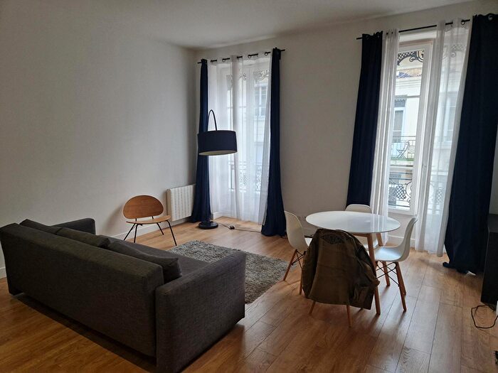 Appartement à louer - Lyon e , Jean Macé - 2 pièces - 1 chambre