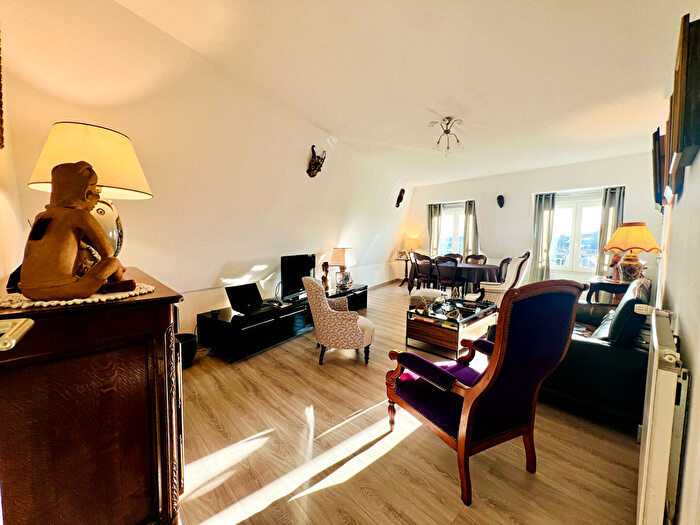 Appartement à vendre - Saint-Fargeau-Ponthierry - 4 pièces - 3 chambres