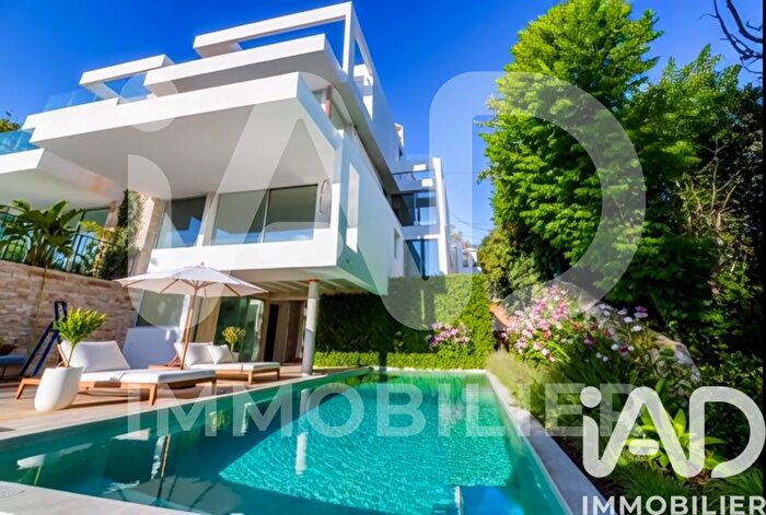 Appartement à vendre - Marseille e , Perier - 5 pièces - 4 chambres