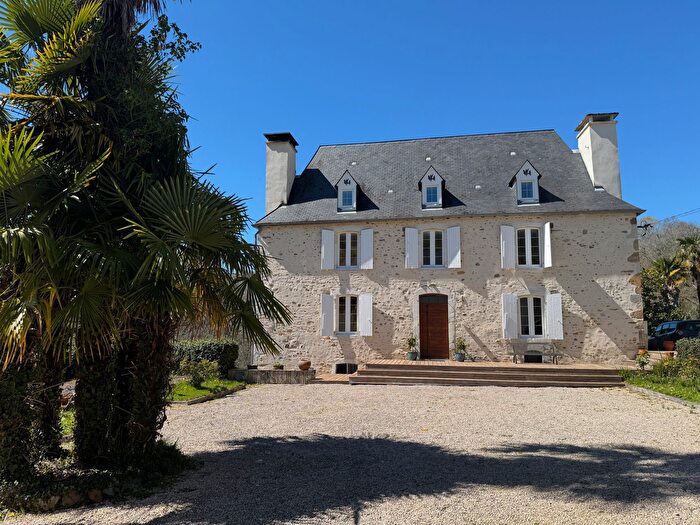 Maison à vendre - Pau - 10 pièces - 8 chambres