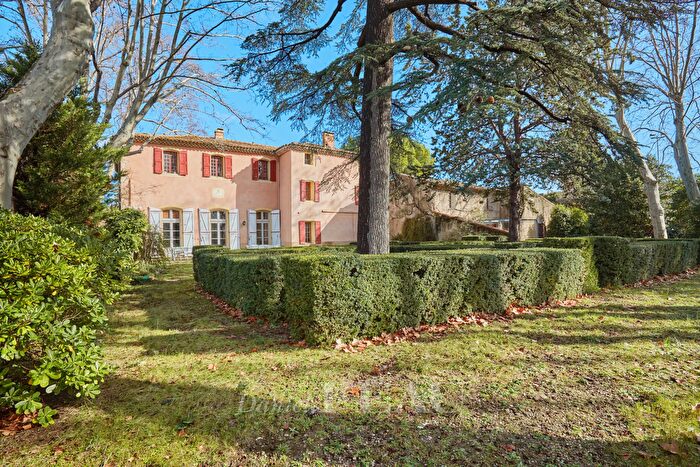 Maison à vendre - Aix-en-Provence, Les Milles - 15 pièces