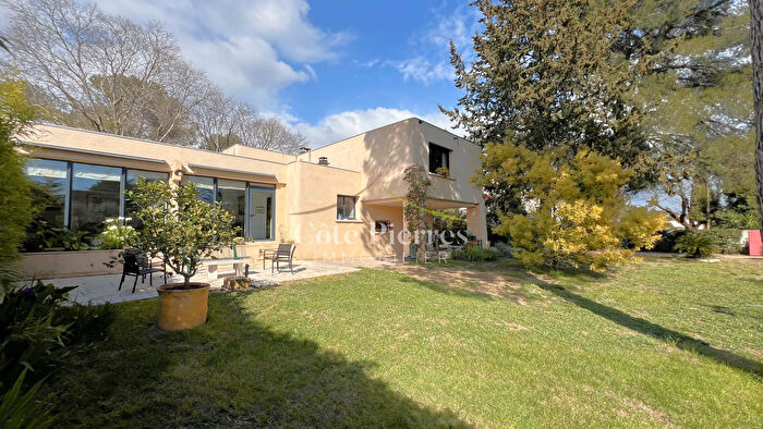 Maison à vendre - Nîmes, Terres de Rouvière, LEau Bouillie - 4 pièces - 3 chambres