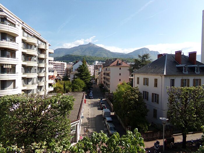 Chambéry, Centre-ville - Appartement 1 pièce à louer