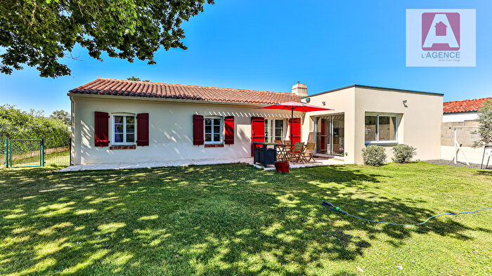 Maison 4 pièces à La Chapelle-Hermier, à vendre